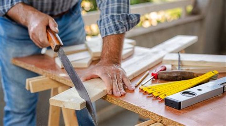Can you cut Hardie board with a hand saw - The Daily Insight